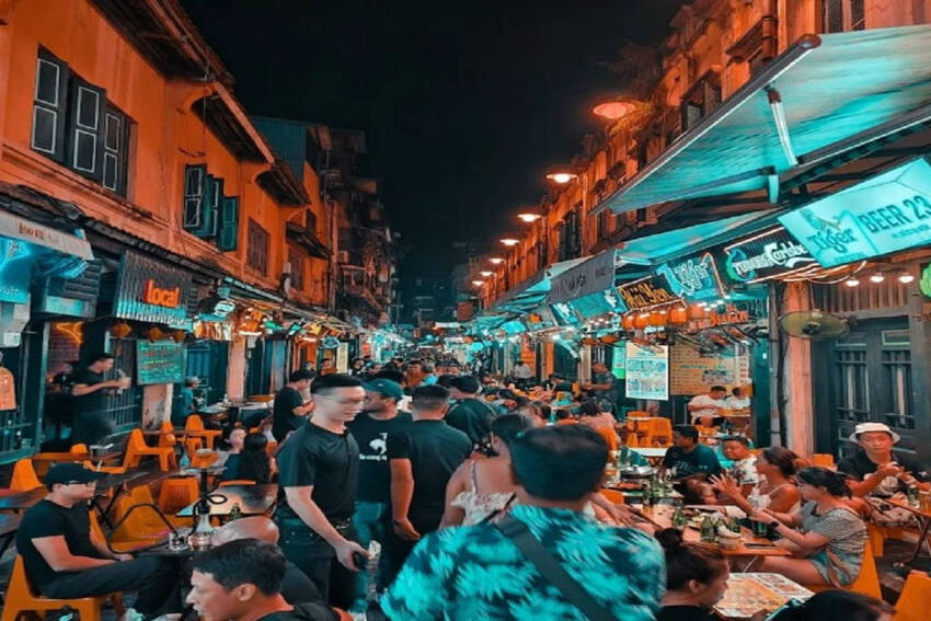 Phố Cổ Hà Nội: Hành Trình Qua Những Con Ngõ Lịch Sử